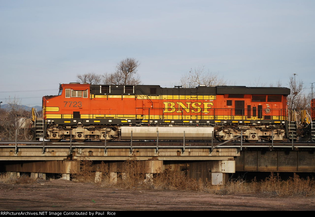 BNSF 7723